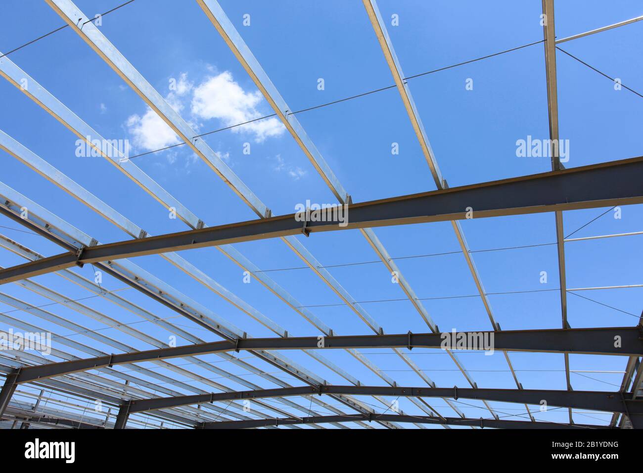 The steel structure，under the blue sky white clouds, very beautiful ...