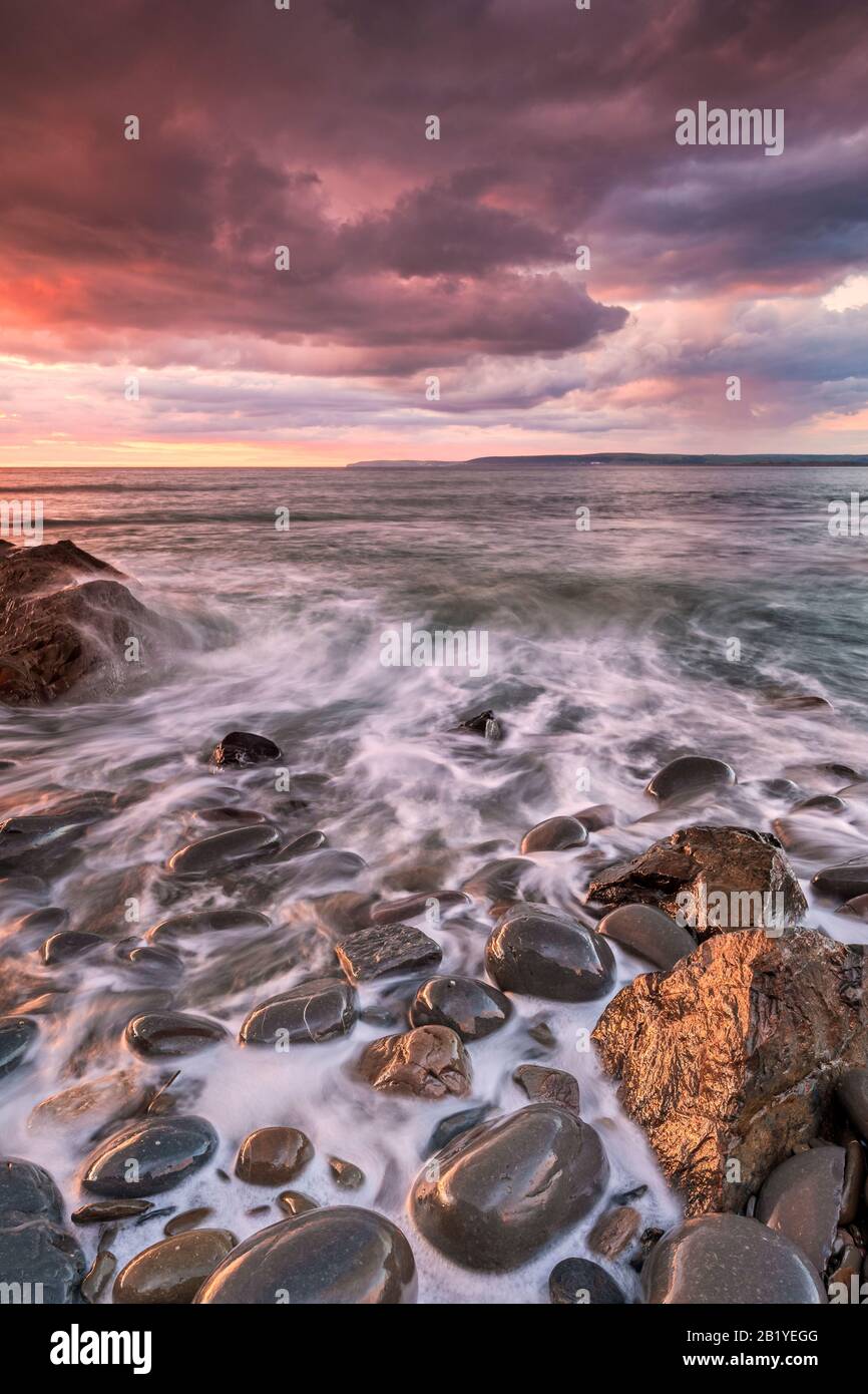 North devon coast sunset hi-res stock photography and images - Alamy