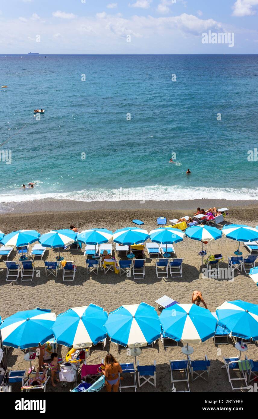 Varazze italia hi-res stock photography and images - Alamy