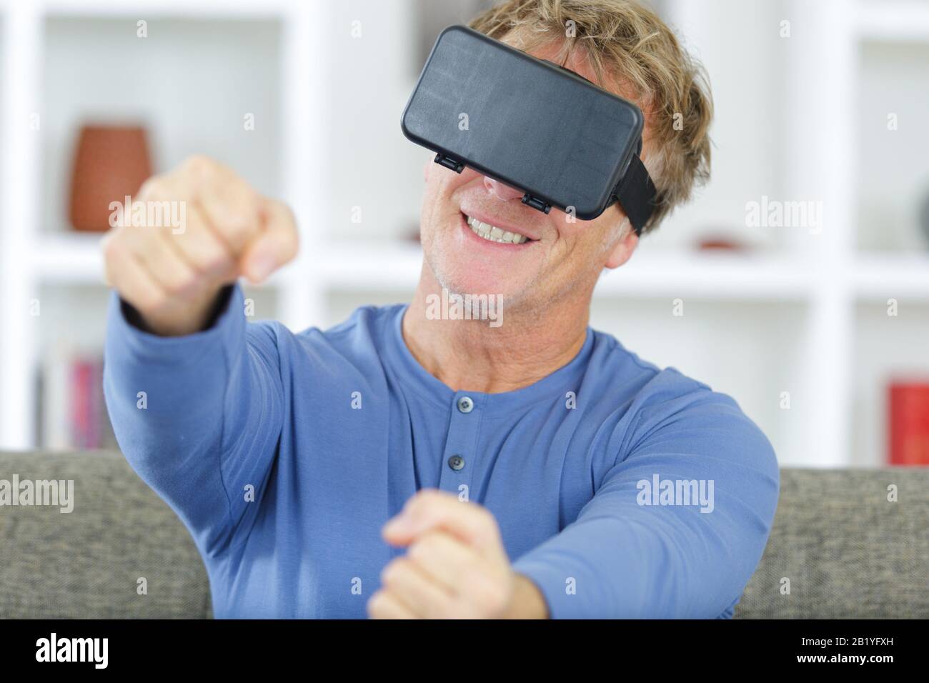 Invisible car hi-res stock photography and images - Alamy