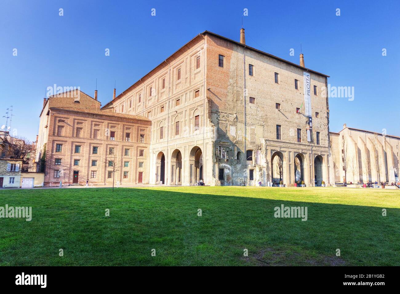 Palazzo della pace hi-res stock photography and images - Alamy