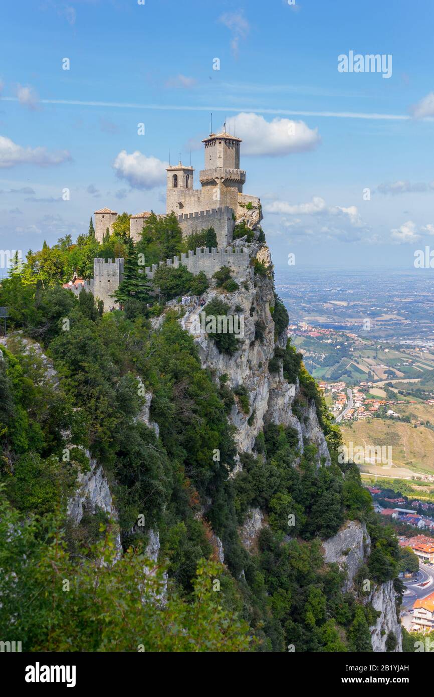 Prima italia hi-res stock photography and images - Alamy