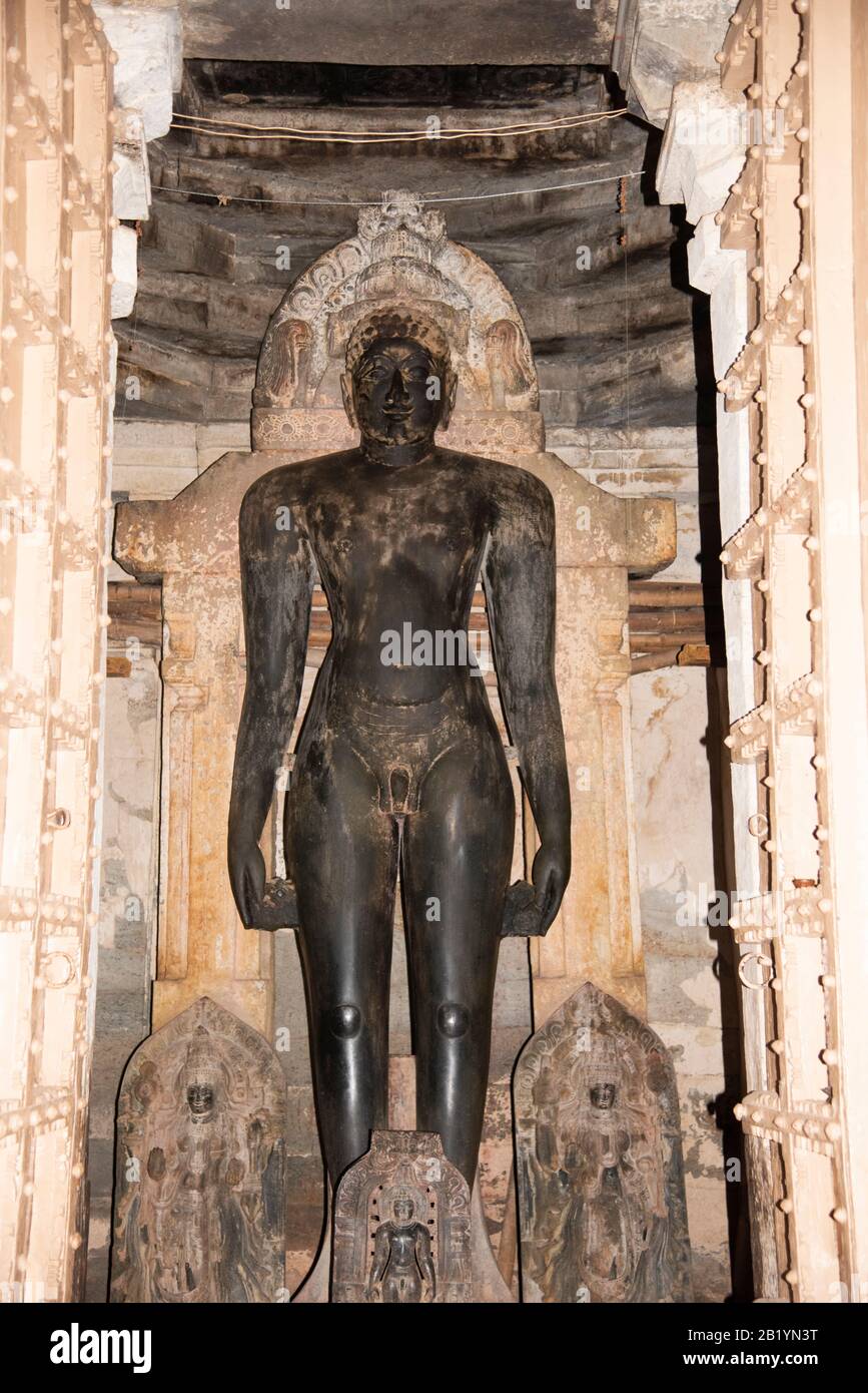 Jain tirthankar hi-res stock photography and images - Alamy