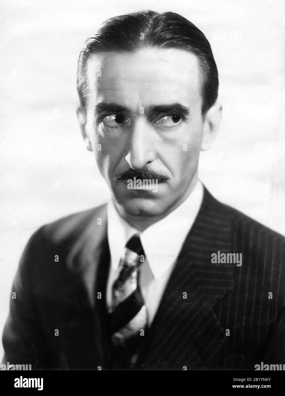 Osgood perkins Black and White Stock Photos & Images - Alamy