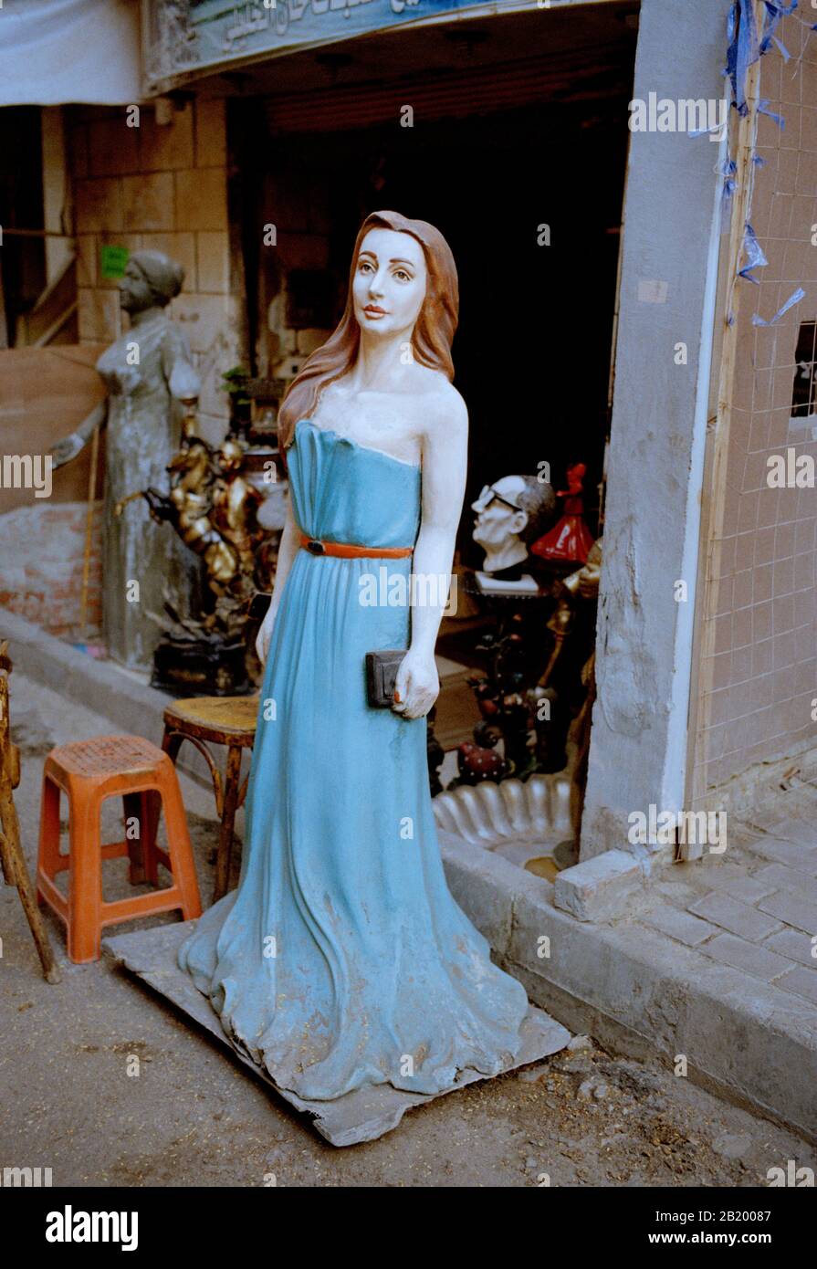 Travel Photography - Street scene in Islamic Cairo district of the city ...