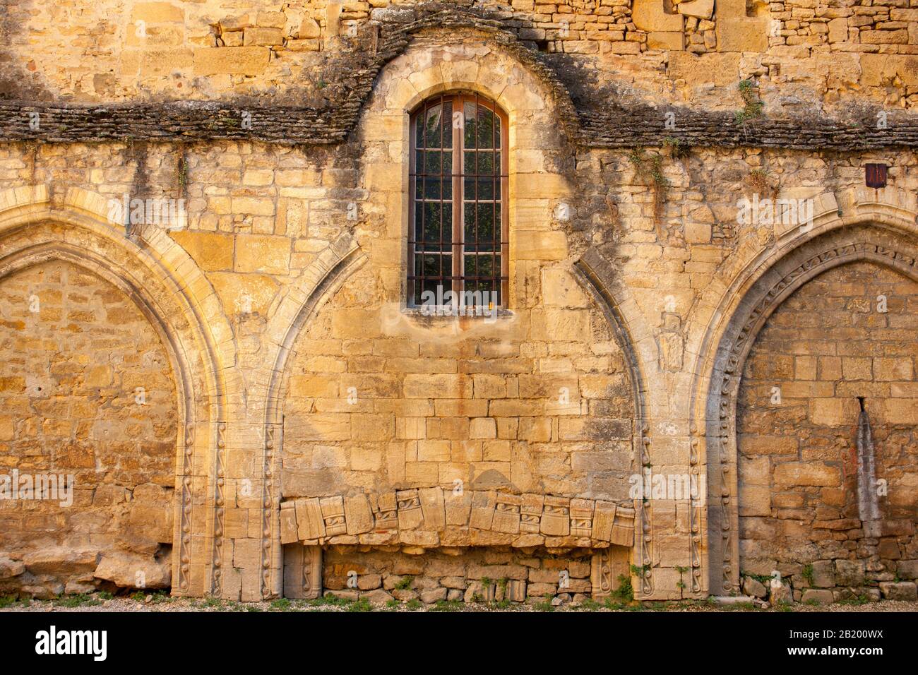 Medieval engraving pattern hi-res stock photography and images - Alamy