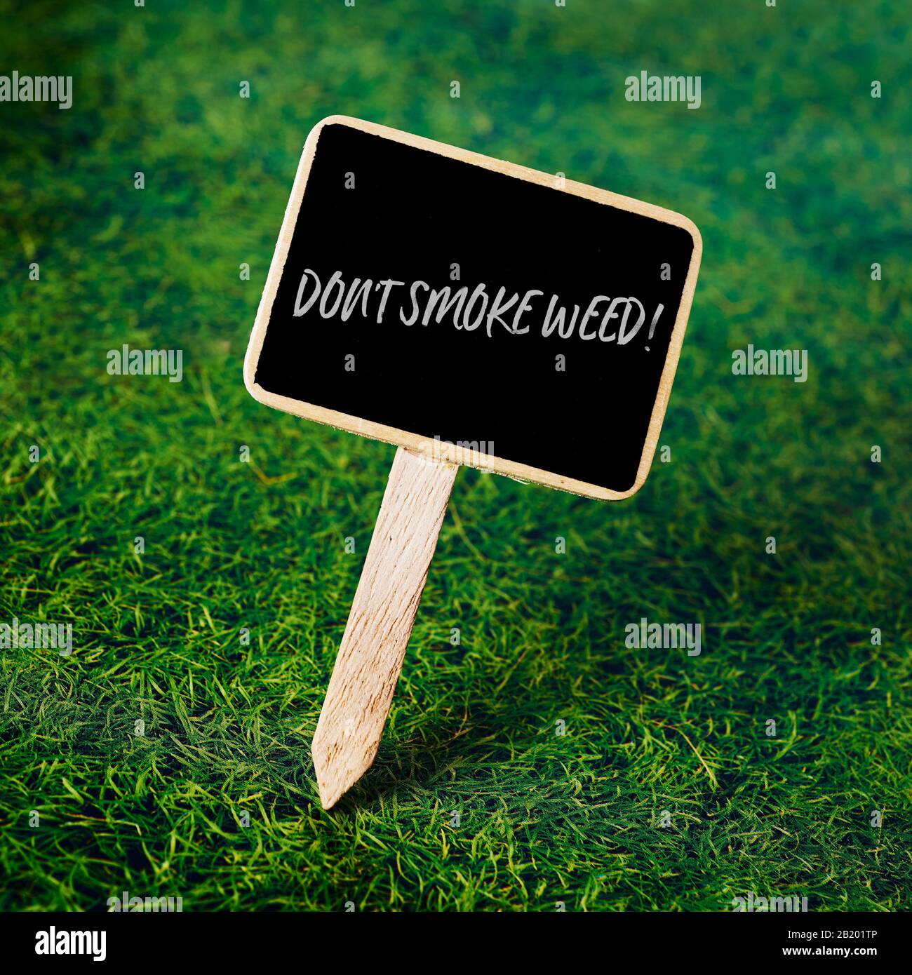 Smoke weed hi-res stock photography and images - Alamy