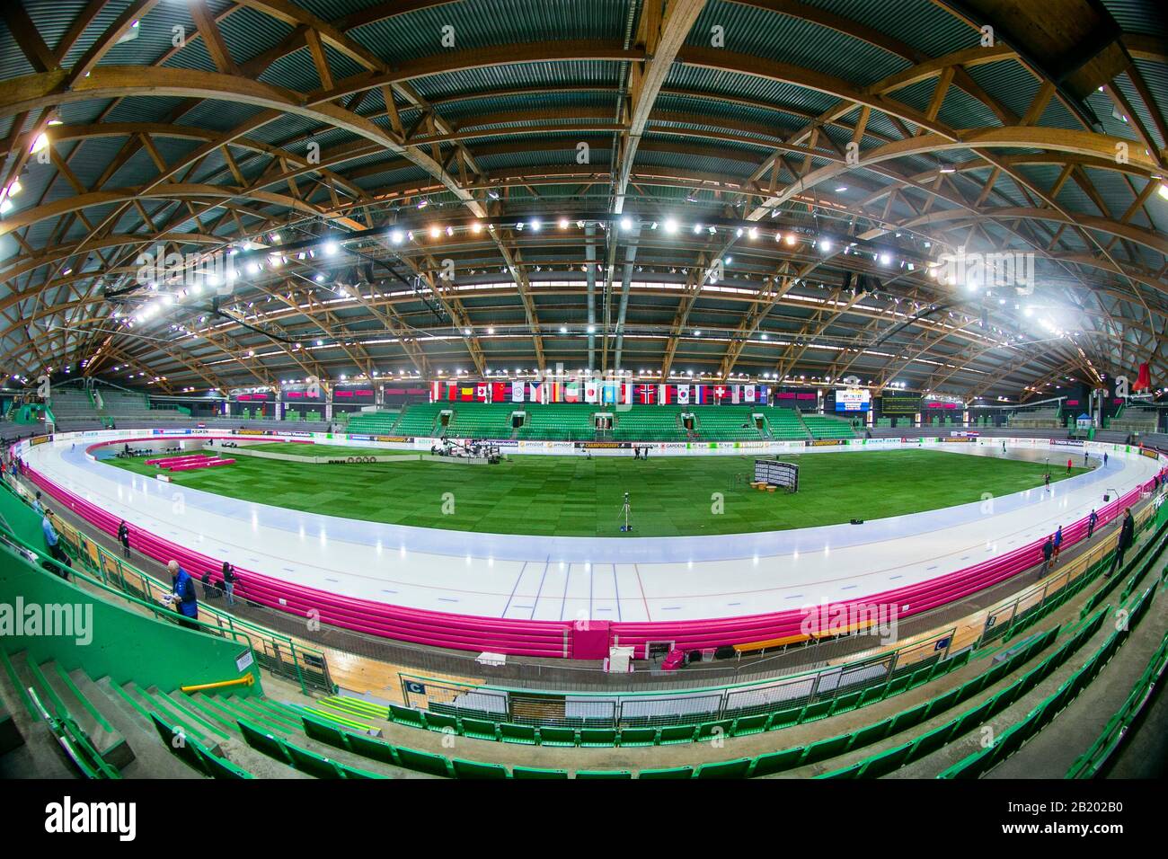 Hamar, Norway. 28th Feb, 2020. HAMAR, Vikingskipet, 28-02-2020, season ...