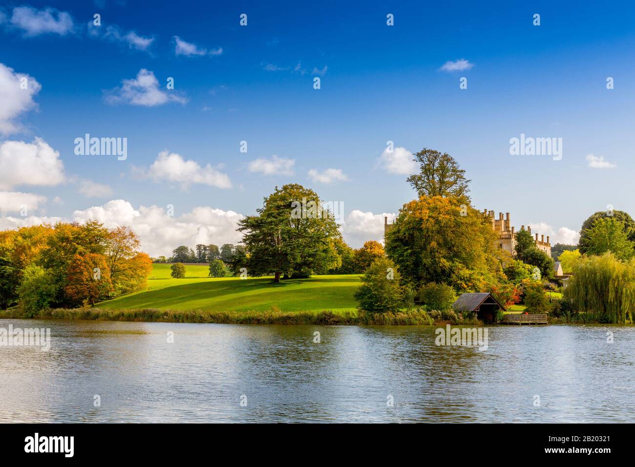 Sherborne 'New' Castle built 1594 by Sir Walter Raleigh viewed across ...
