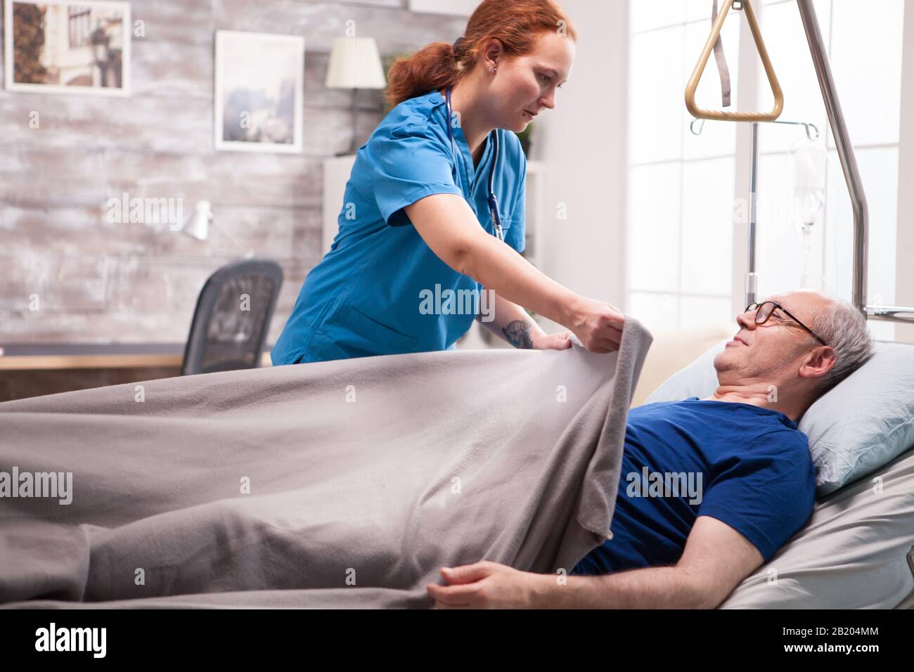 Elder care taker hi-res stock photography and images - Alamy