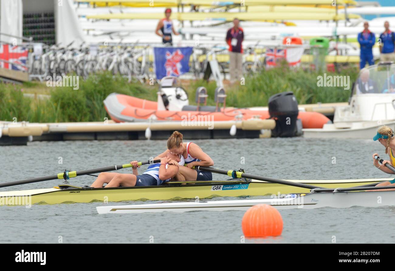Womens pairs gold medalist hi-res stock photography and images - Alamy