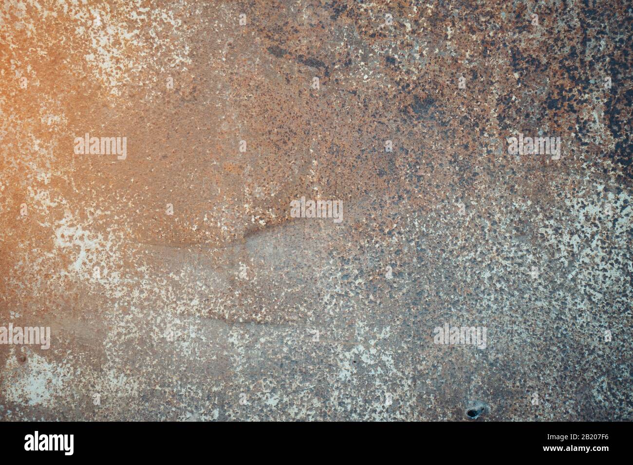 Rust wall hi-res stock photography and images - Alamy
