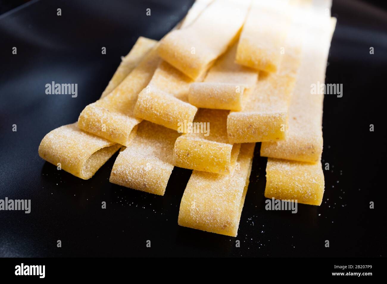 Making pasta bari puglia italy hi-res stock photography and images - Alamy