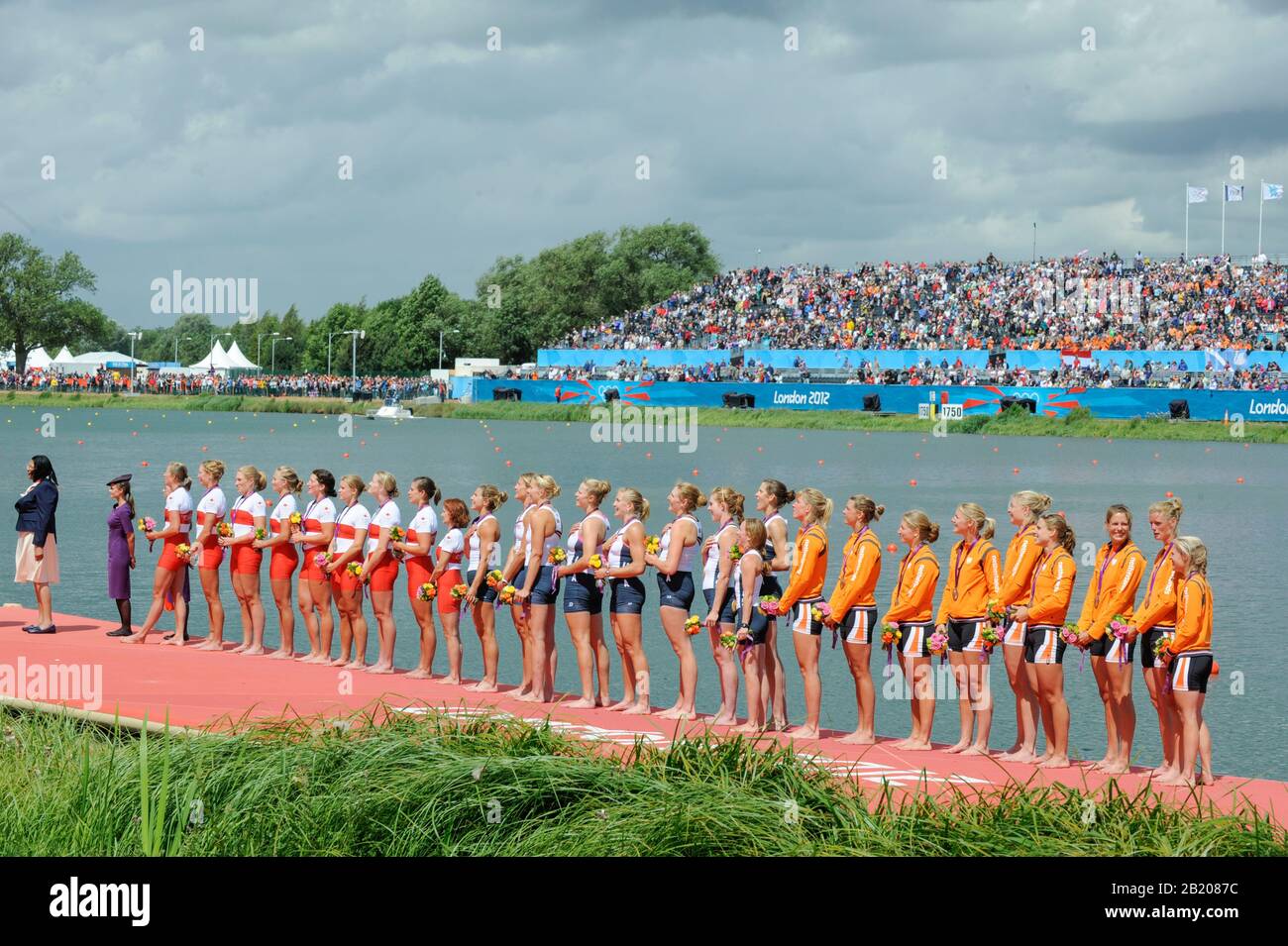 Usa w8 gold medalist erin cafaro b hi-res stock photography and images ...