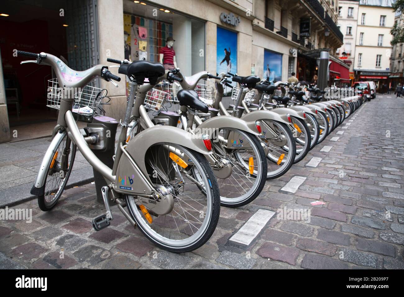 PARIS, FRANCE - May 06, 2009. A Velib station with rental bicycles for ...
