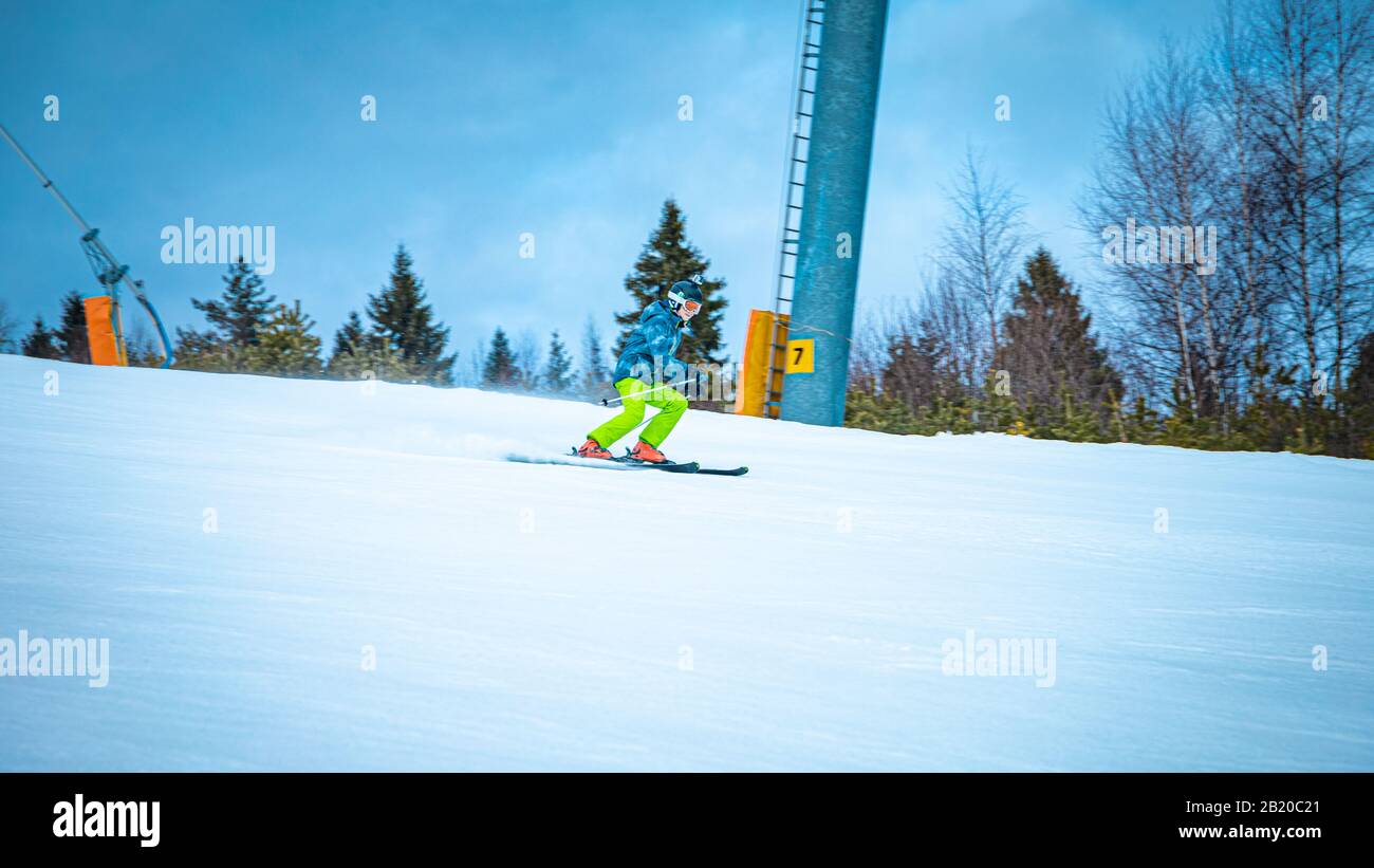 Skier enjoying the slope hi-res stock photography and images - Alamy