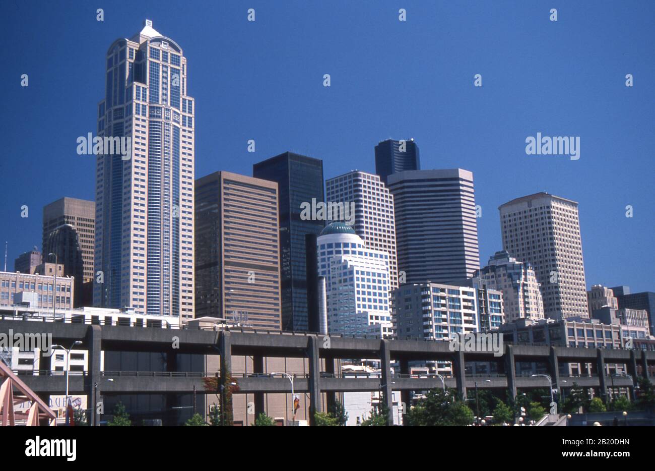 The cityscape of Seattle ca 1994 Stock Photo - Alamy