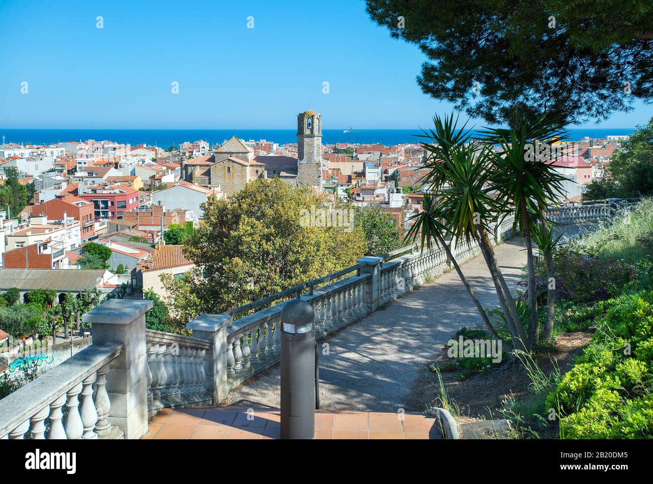 Parque iglesia hi-res stock photography and images - Alamy