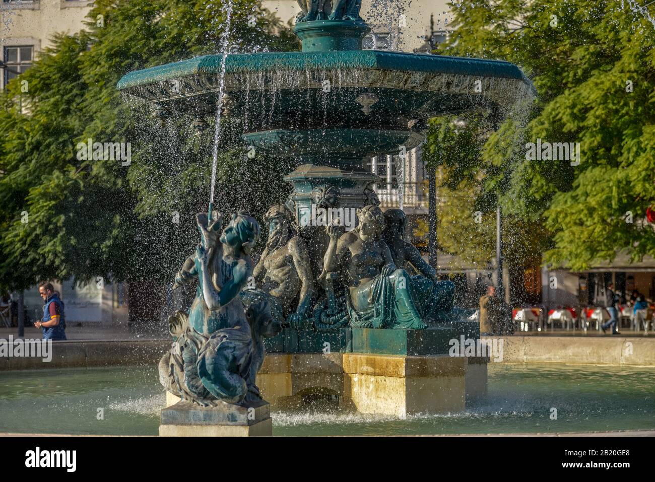 Bronzespringbrunnen hi-res stock photography and images - Alamy