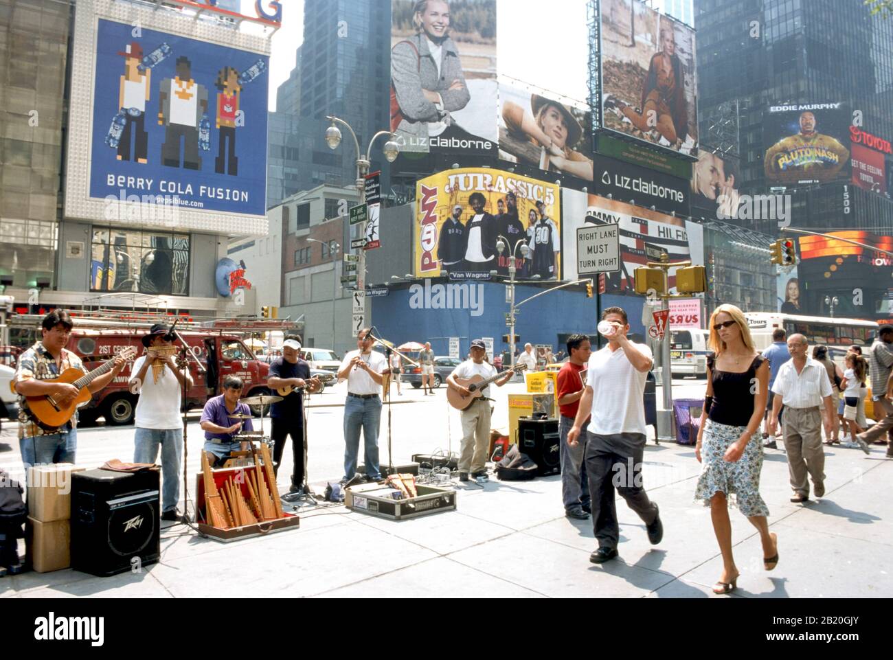 Street led new york city hi-res stock photography and images - Alamy