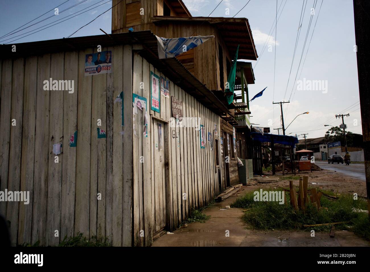 Cottage slum hi-res stock photography and images - Alamy
