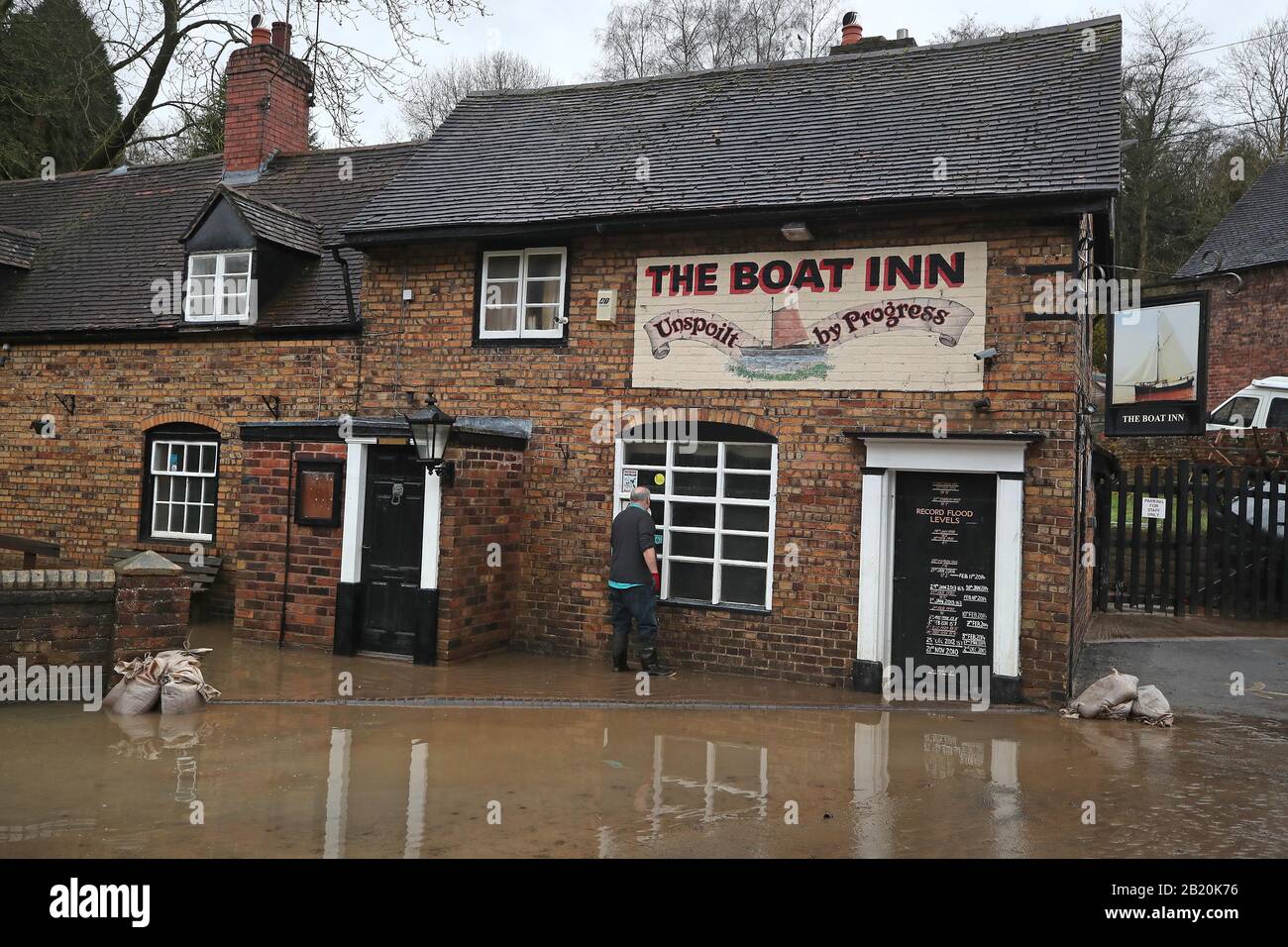 The boat inn in jackfield near ironbridge hi-res stock photography and ...