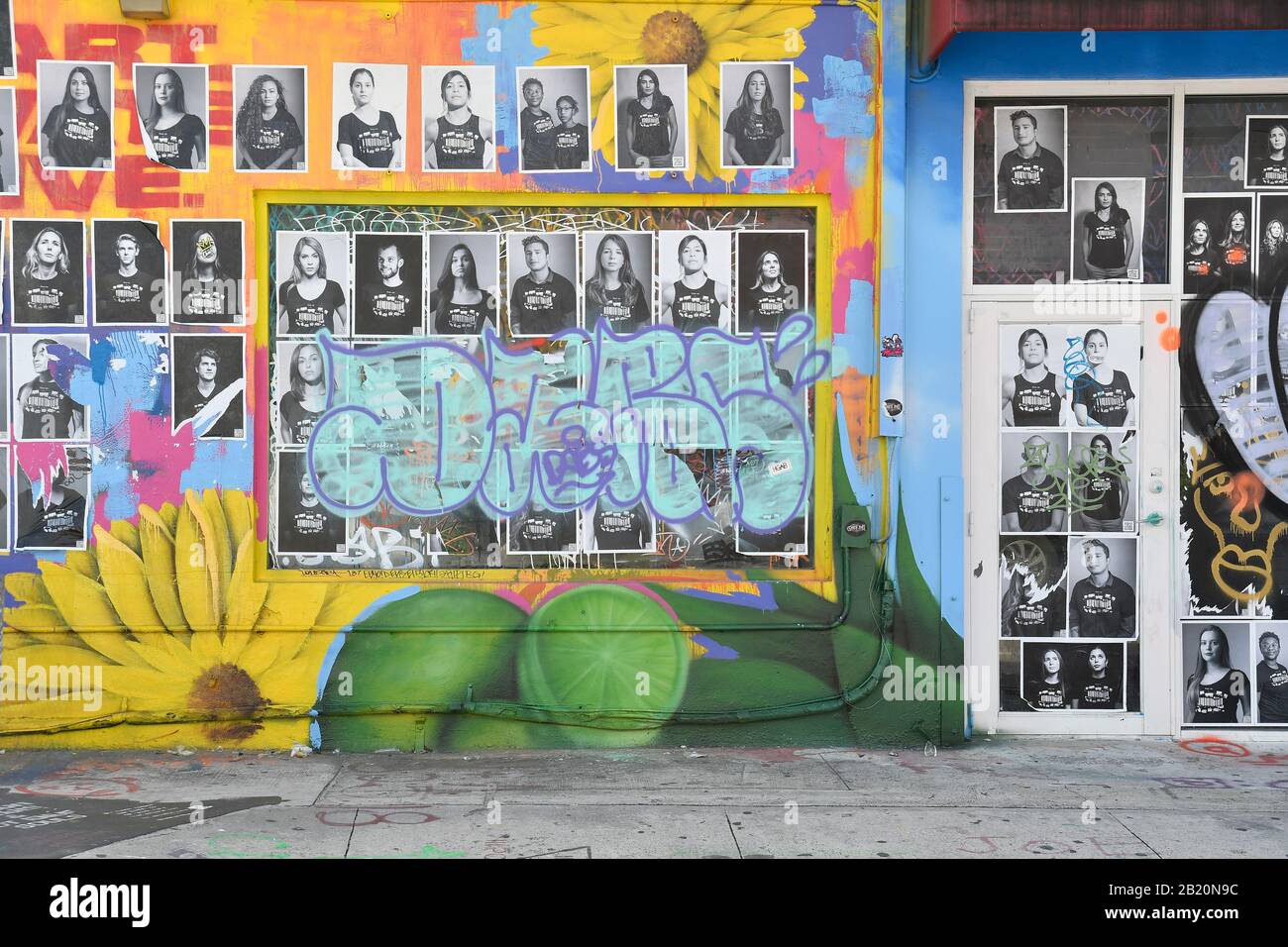 Downtown miami people fun hi-res stock photography and images - Alamy