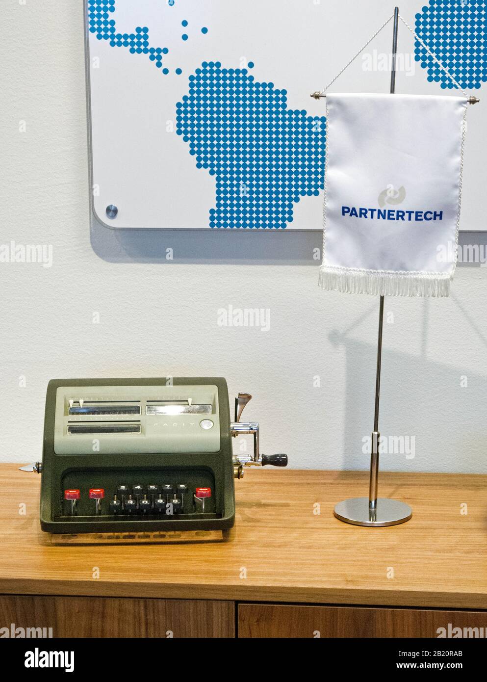 Partnertech hi-res stock photography and images - Alamy