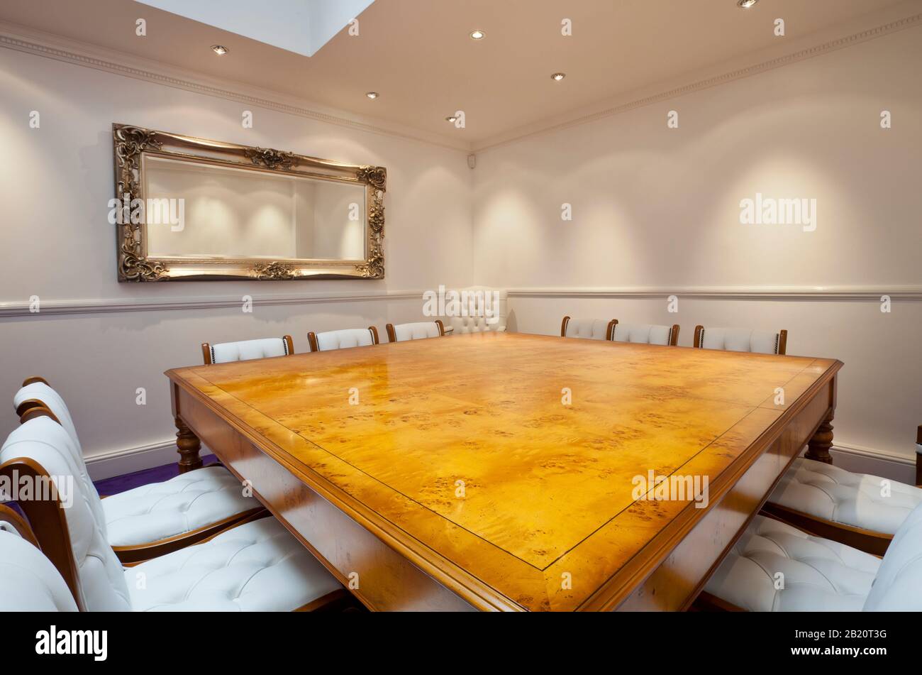 Expensive offices hi-res stock photography and images - Alamy