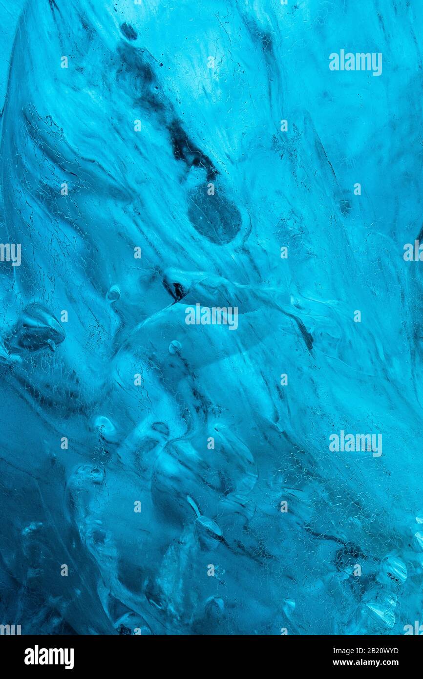 Vertical ice pattern, from the Iceland ice cave Stock Photo - Alamy