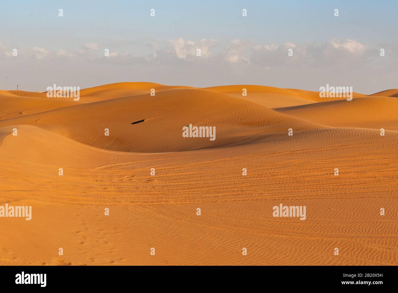 Beautiful Dubai desert during sunset in Dubai UAE Stock Photo - Alamy