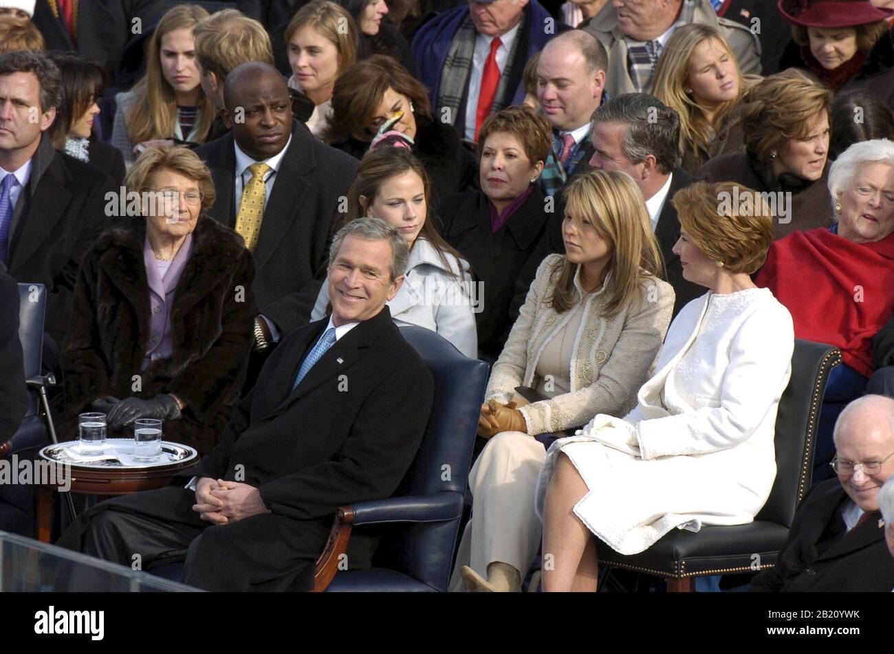 Washington, D.C. 20JAN05: Capitol ceremony for the swearing in of ...