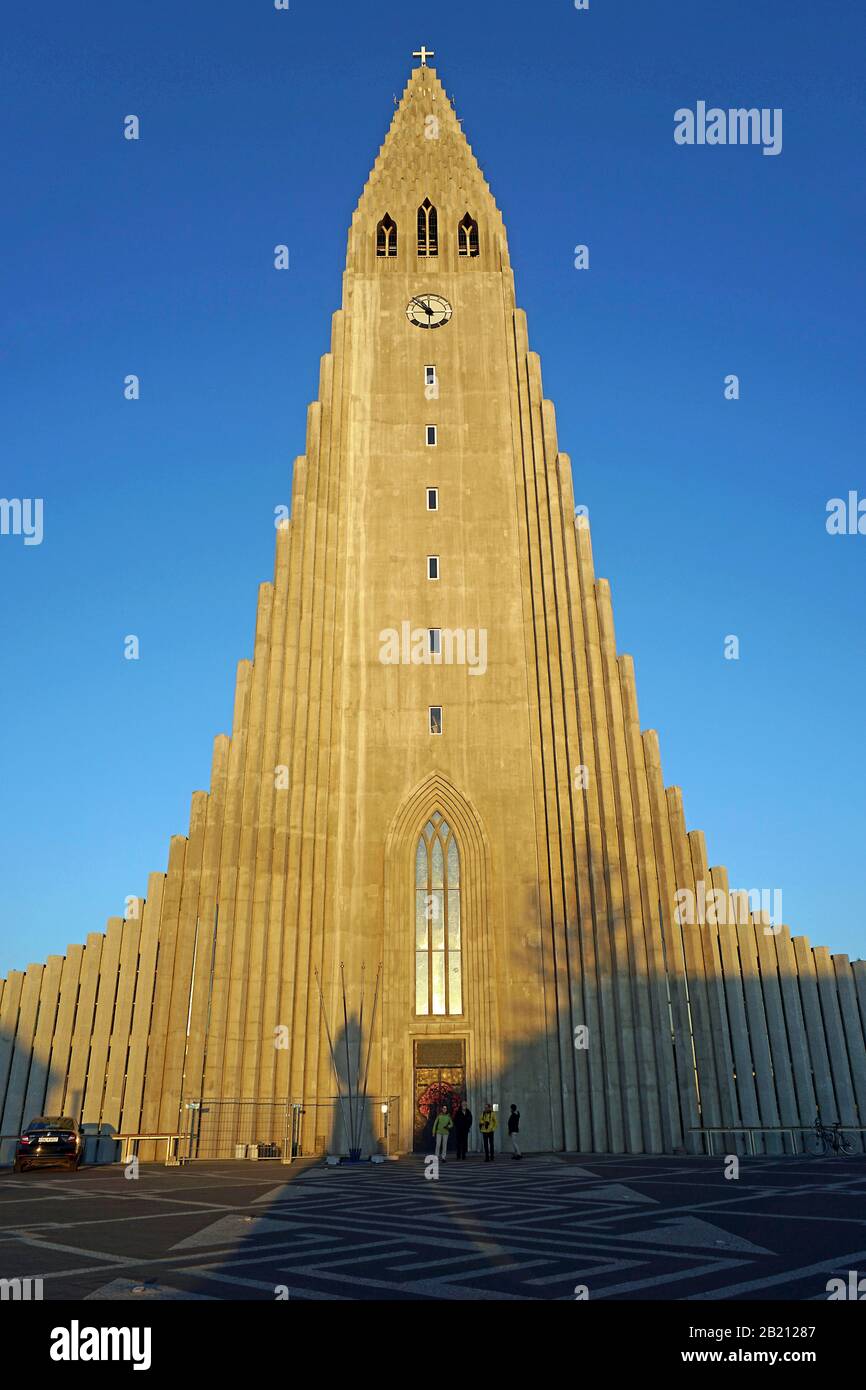 Hallgrimskirkja or Hallgrims Church Church, evening light, Reykjavik ...