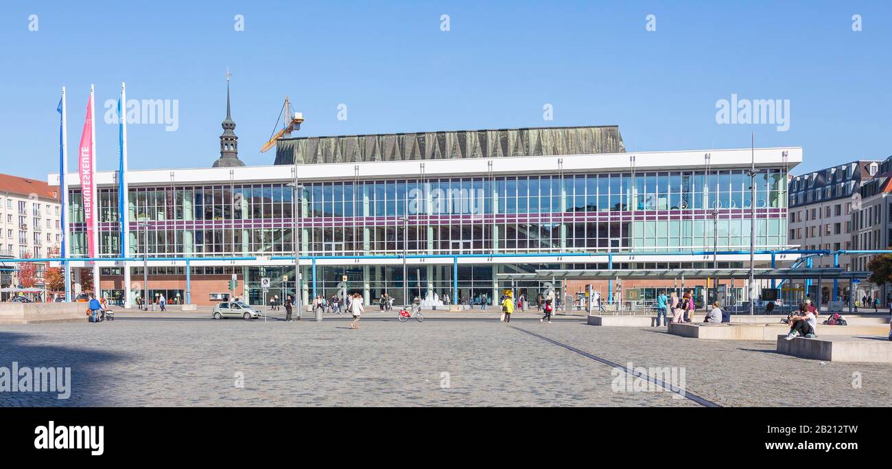 Dresden culture hi-res stock photography and images - Alamy