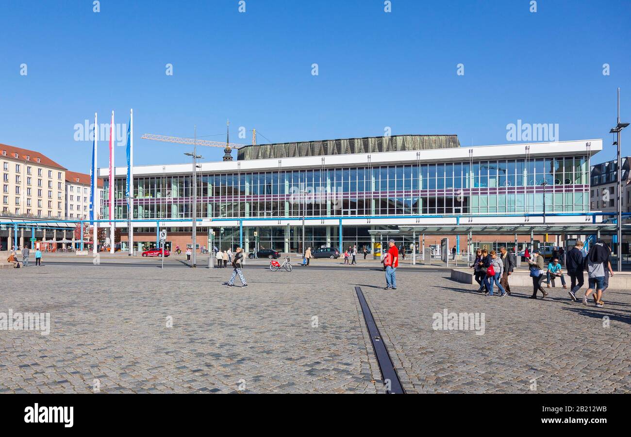 Dresden culture hi-res stock photography and images - Alamy