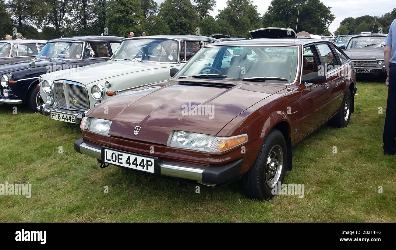 Rover sd1 v8 hi-res stock photography and images - Alamy