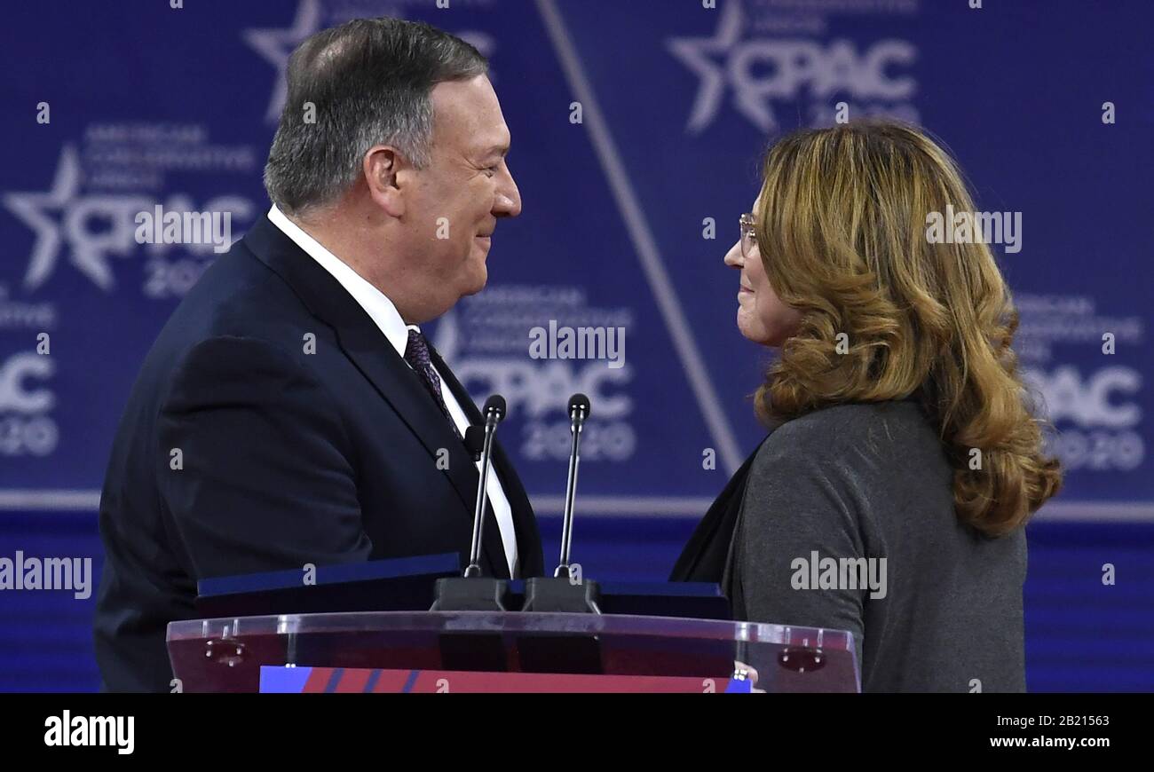 Mike pompeo and wife hi-res stock photography and images - Alamy