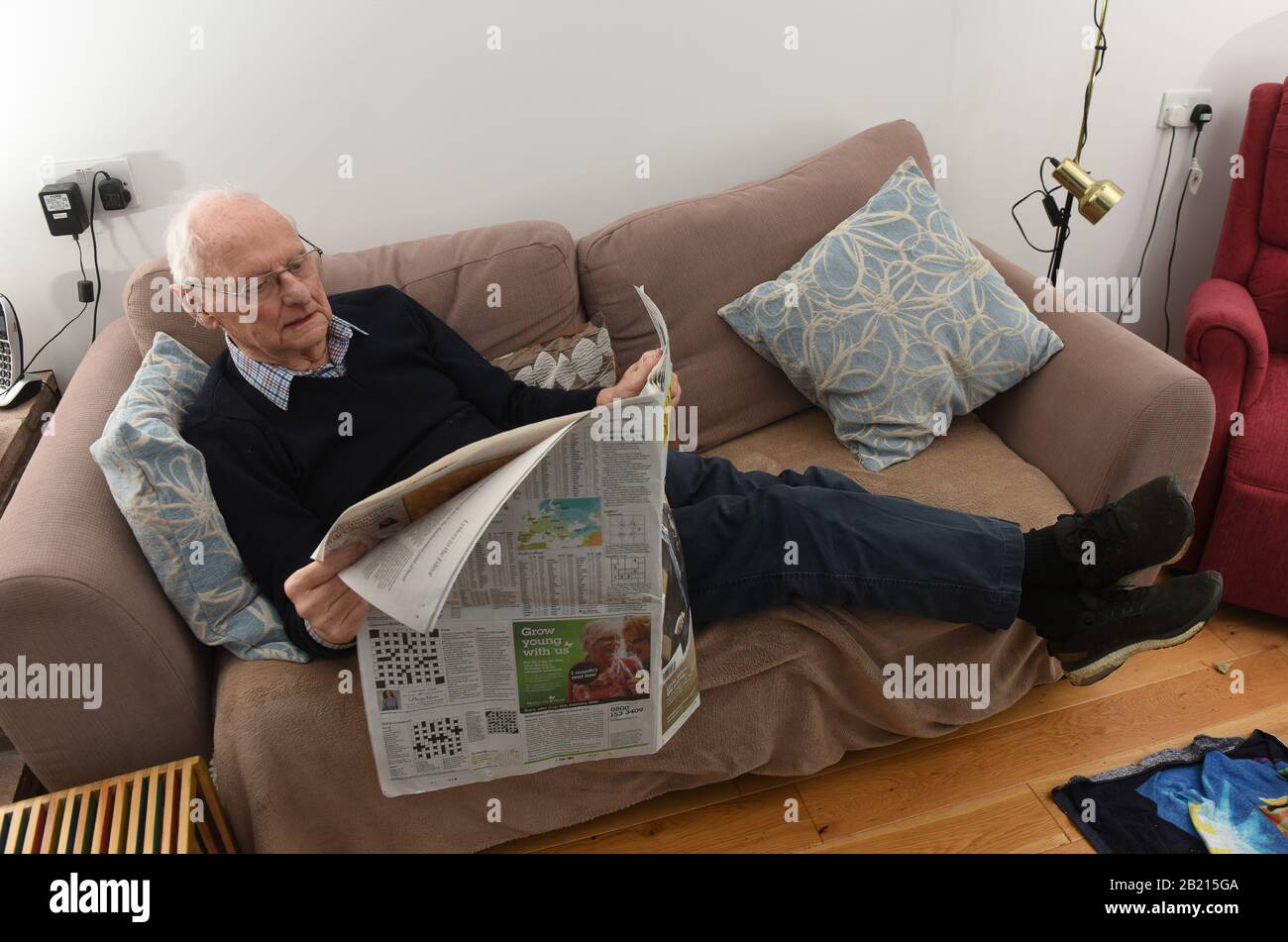 Crossword compiler hi-res stock photography and images - Alamy