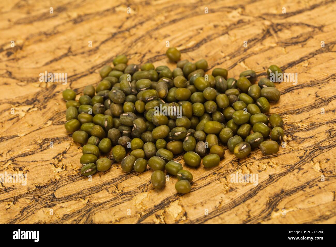 Dry raw beans mung ready for cooking Stock Photo - Alamy