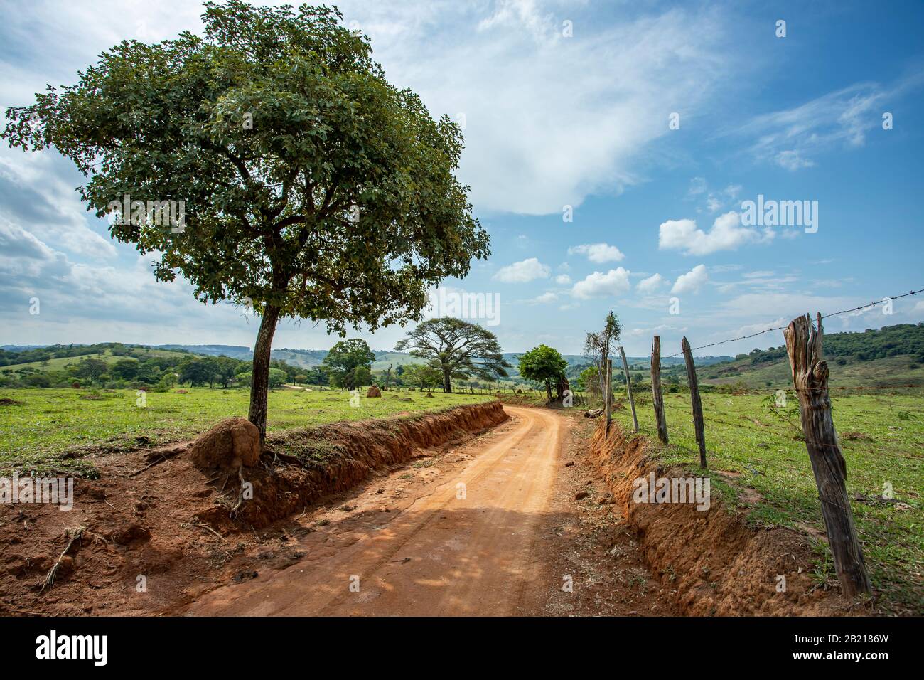 Unsafe road surface hi-res stock photography and images - Alamy