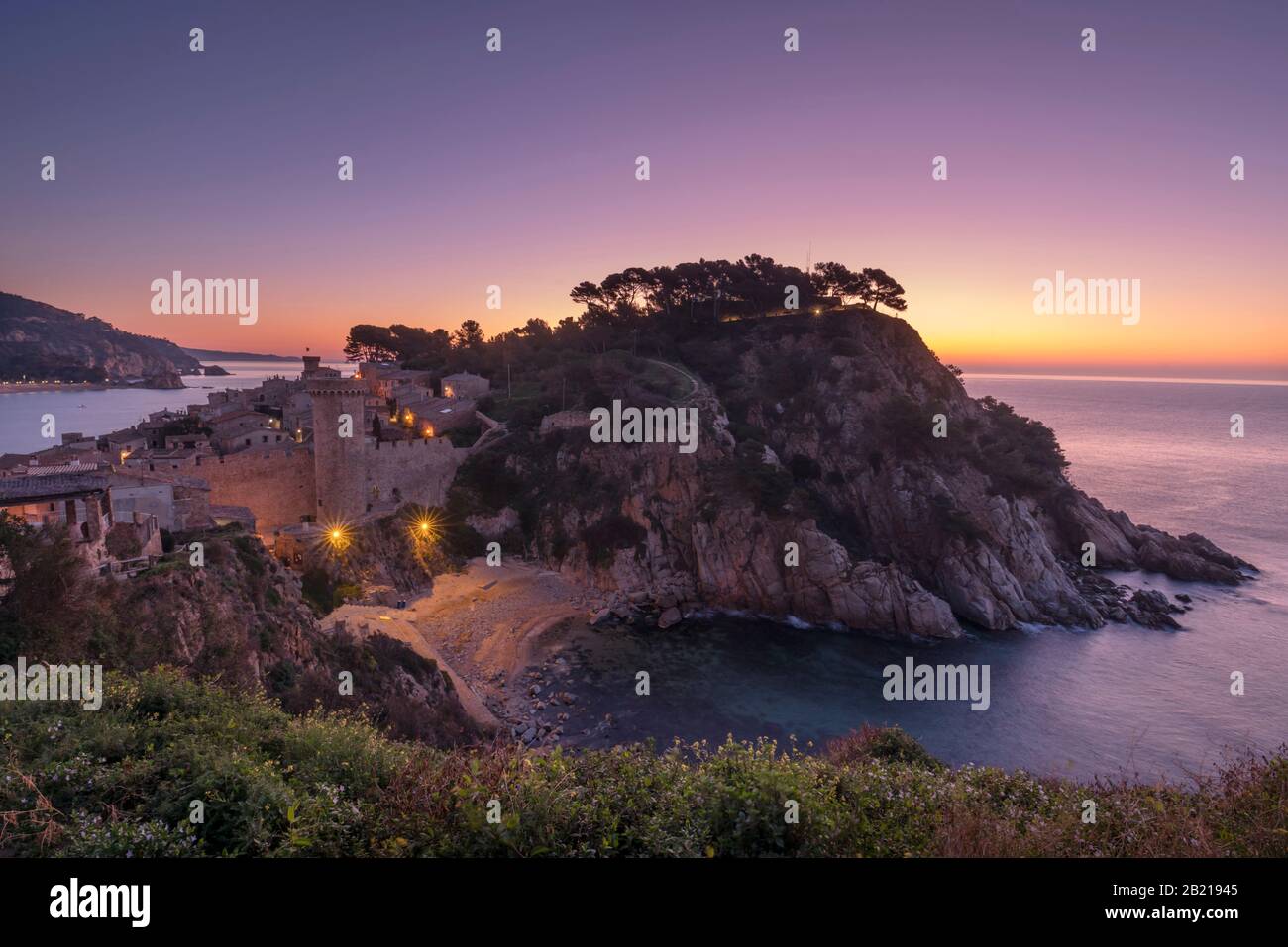 CASTLE OLD TOWN CALA ES CODOLAR BEACH TOSSA DE MAR COSTA BRAVA ...