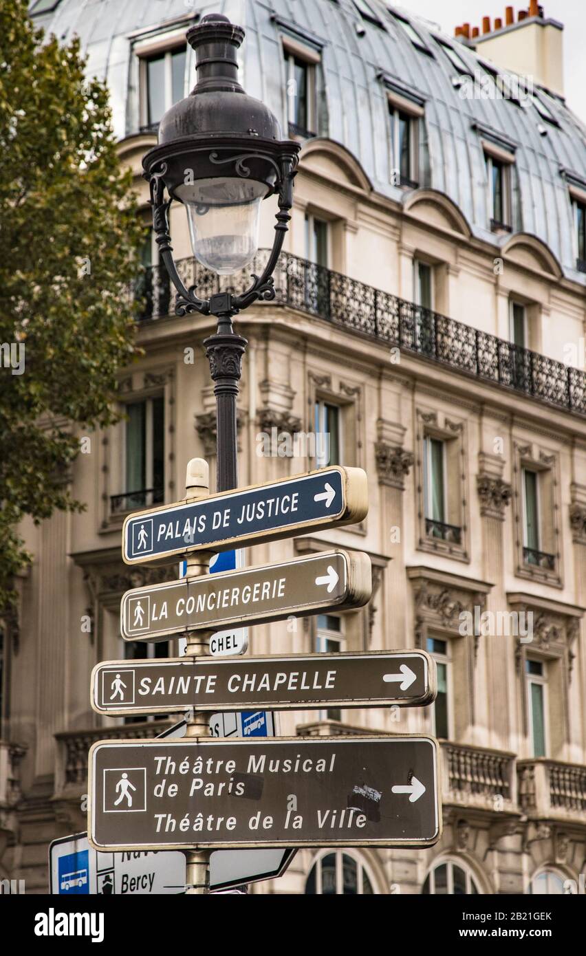 Paris, France - 28th September, 2019: Direction signs for tourist ...