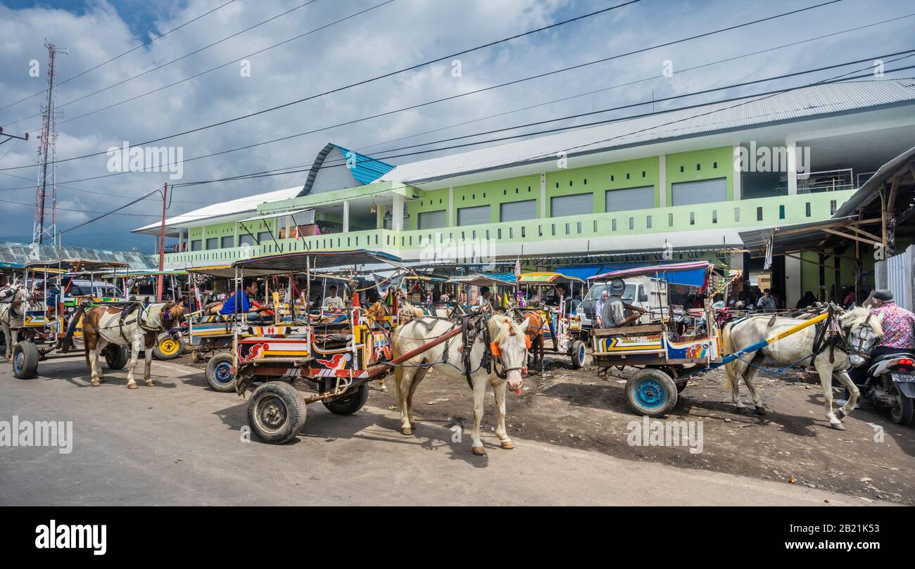 Lesser sunda islands hi-res stock photography and images - Alamy