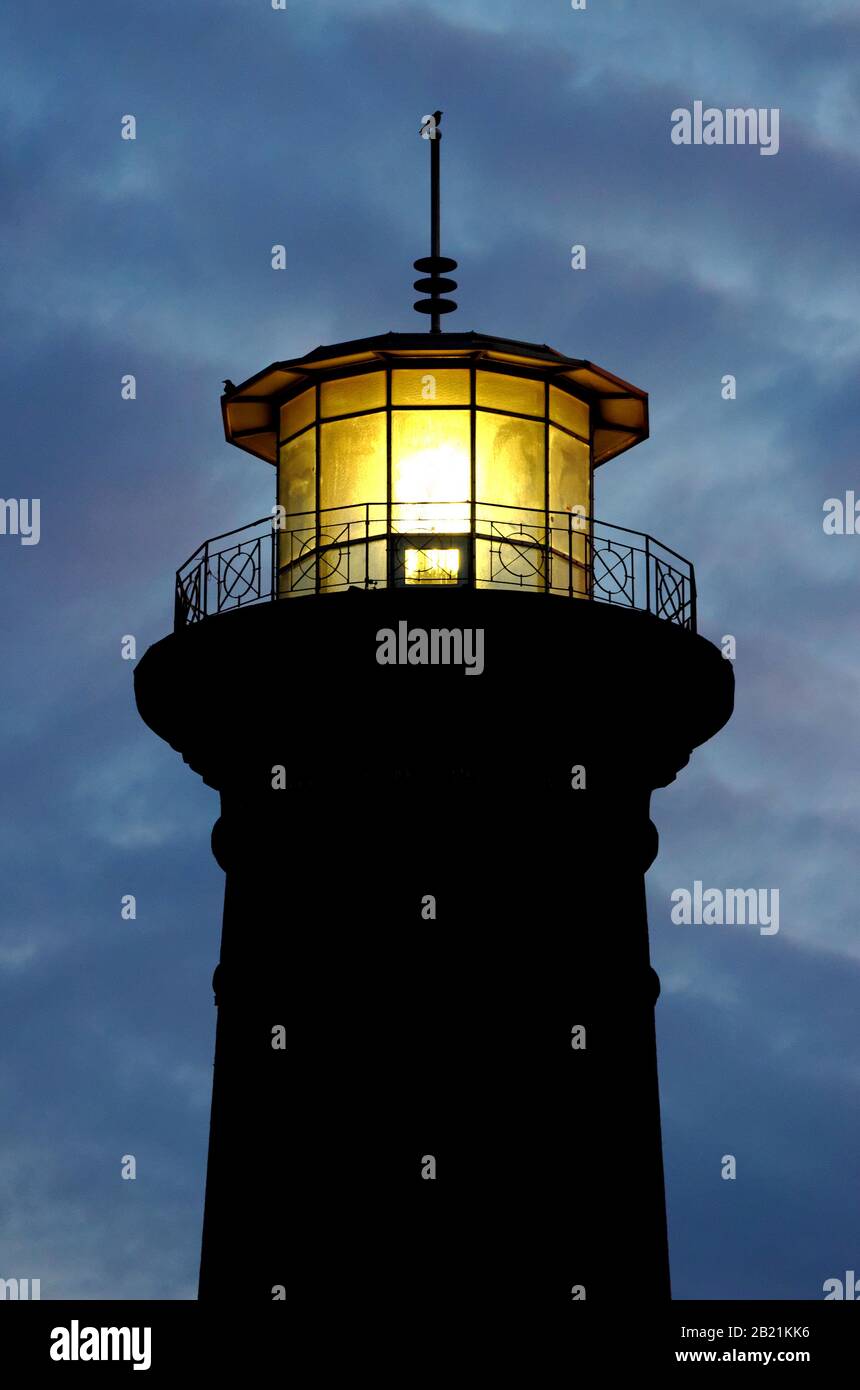 Lighthouse top hi-res stock photography and images - Alamy