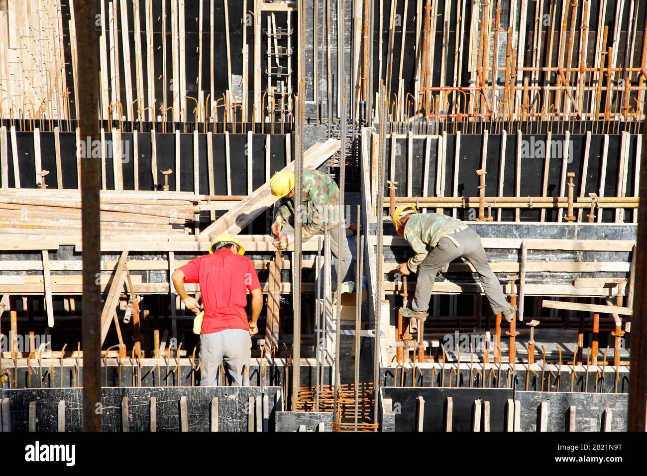Metal rods and bars hi-res stock photography and images - Alamy