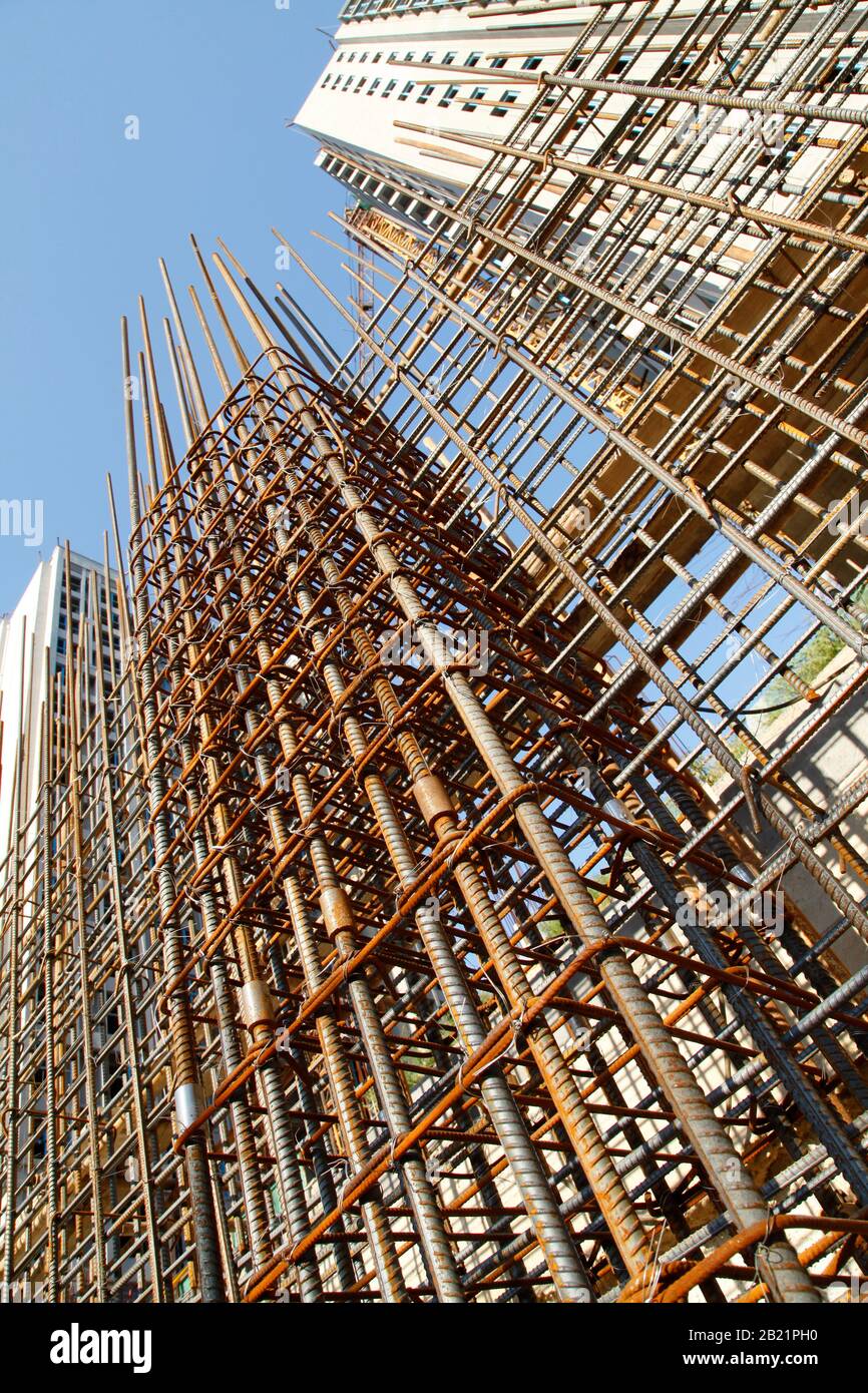 Steel grid on the construction site Stock Photo - Alamy
