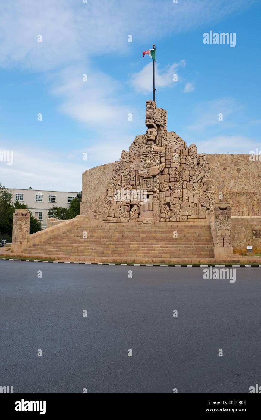 Monument to the Fatherland (1956) by Colombian sculptor Romulo Rozo ...