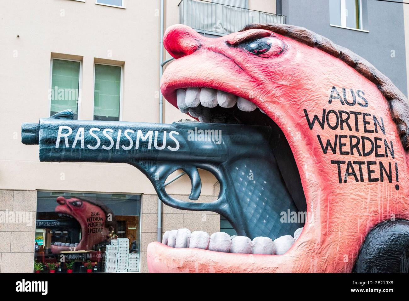 Political satirical float hi-res stock photography and images - Alamy