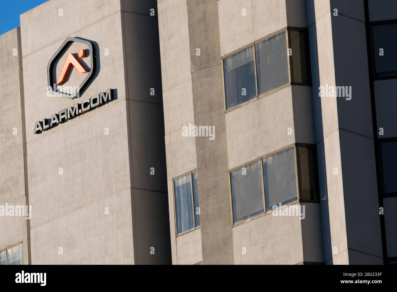 Alarm logo hi-res stock photography and images - Alamy