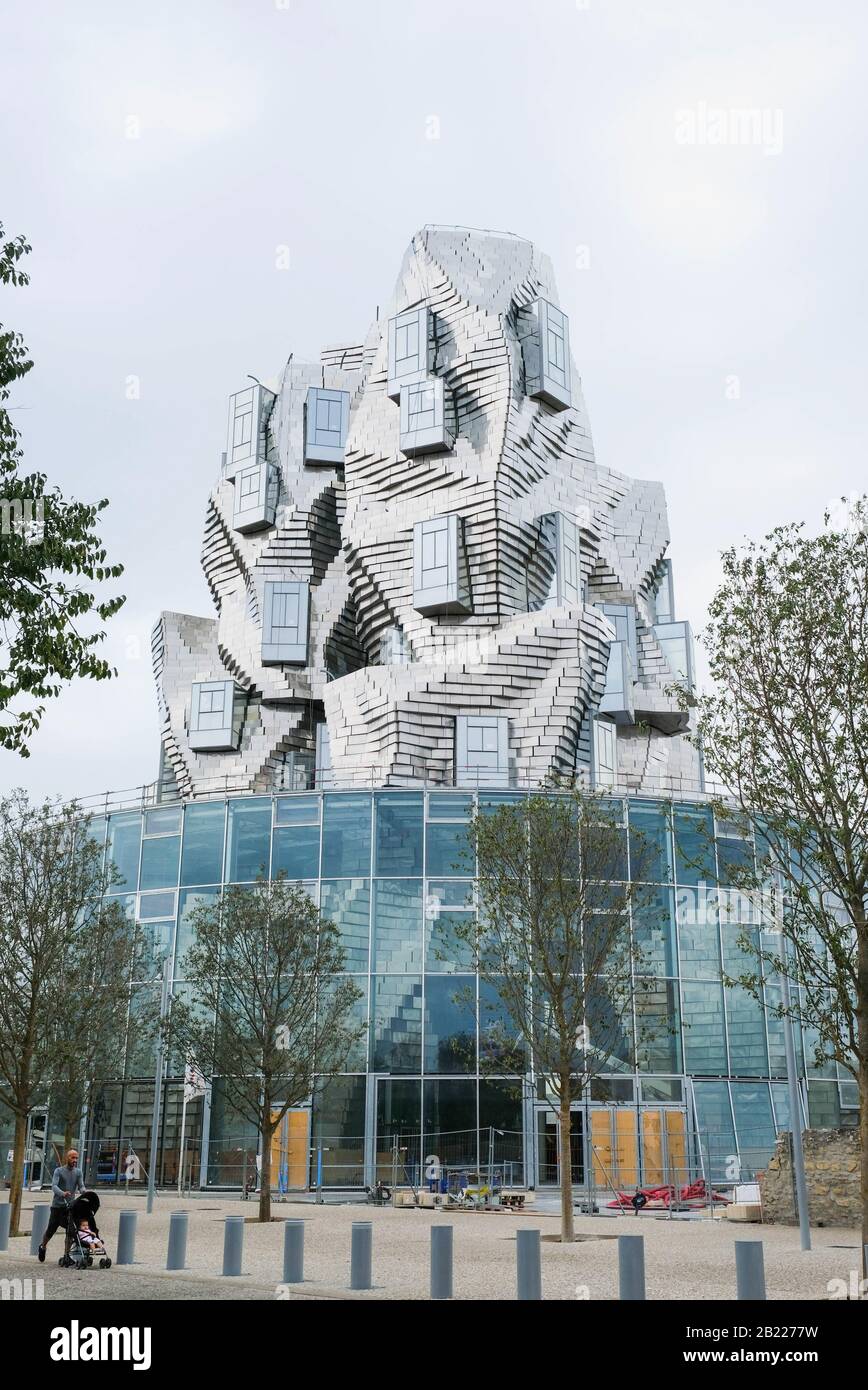 Luma arles tower hi-res stock photography and images - Alamy